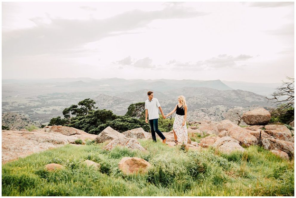 Chandler + Collin Mt. Scott Engagement Session - Mary Keen Photography